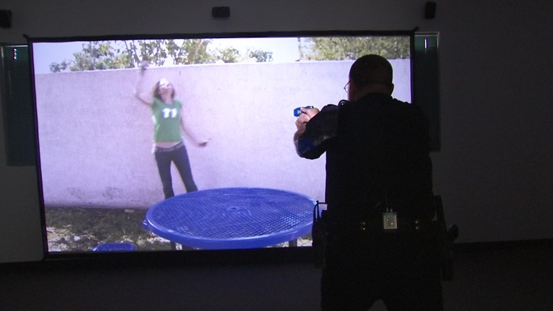Grove City Police Get Intense New Virtual Training | 10tv.com