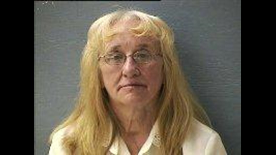 'Sweetheart Swindler' Sentenced To 32 Months For Befriending Wealthy ...