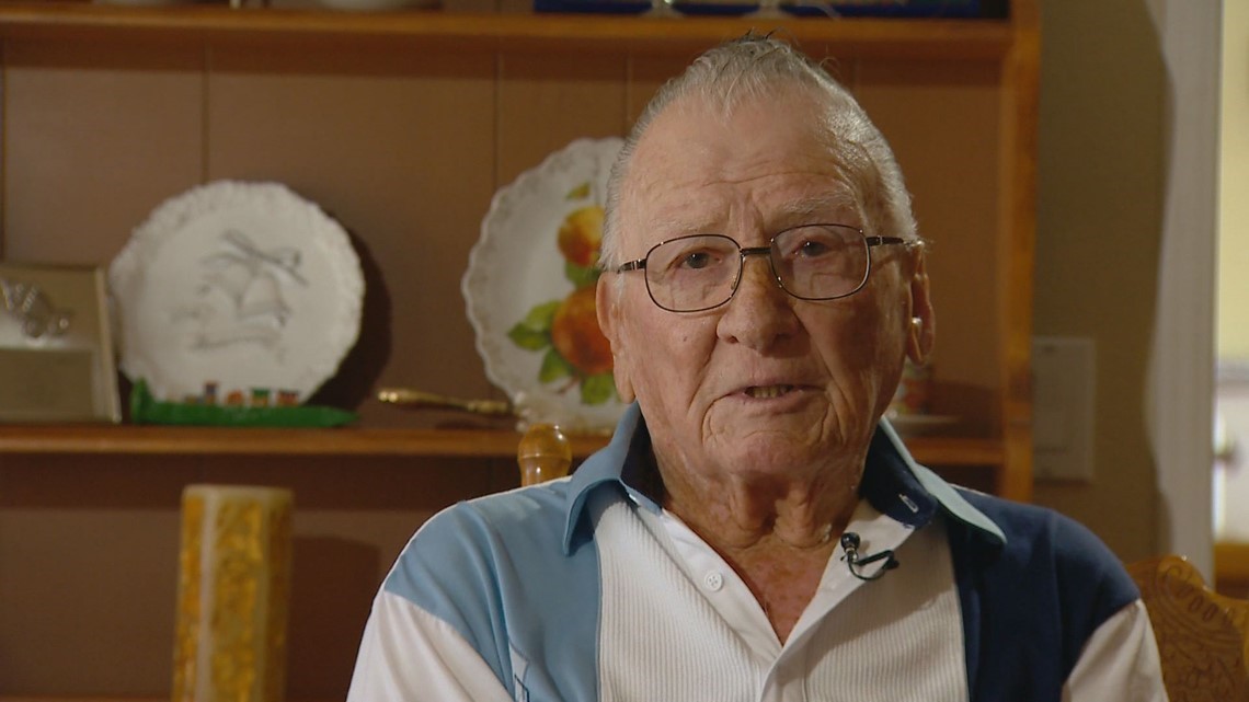 Donald Stratton, survivor of attack on USS Arizona at Pearl Harbor, has ...