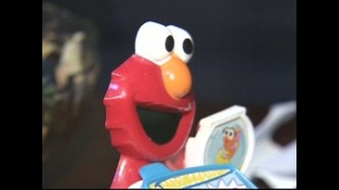 Grandparents Say Elmo Toy Spouts Inappropriate Message | 10tv.com