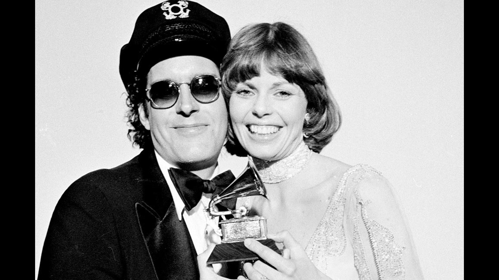 Daryl Dragon, of 'The Captain and Tennille,' dead at 76 | 10tv.com