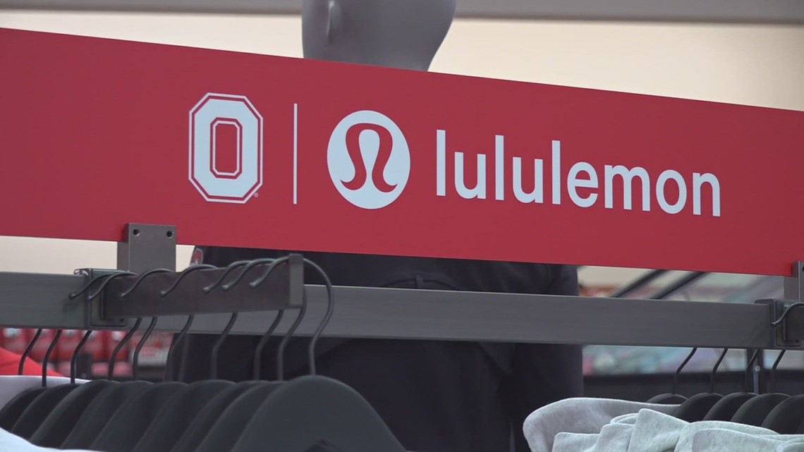 Hundreds of students line up outside Ohio State bookstore for Lululemon ...