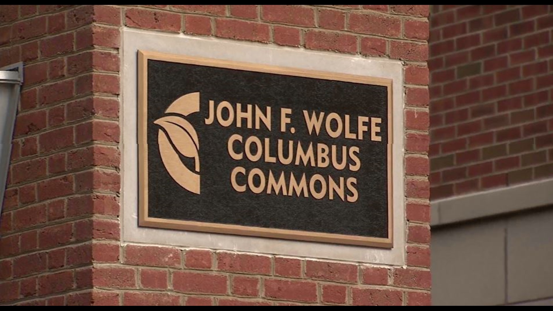 Columbus Commons renamed to honor John F. Wolfe | 10tv.com