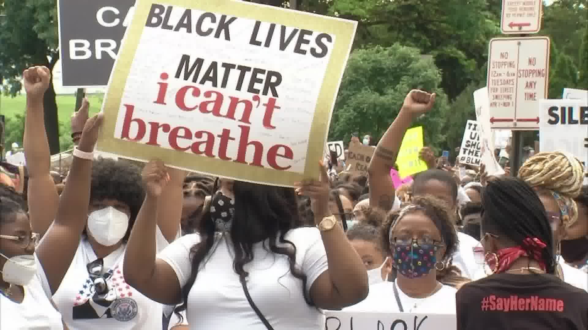 Black women come together in unity in downtown Columbus | 10tv.com