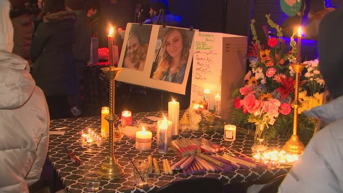 Friends of Autumn Ward hold vigil in her honor | 10tv.com