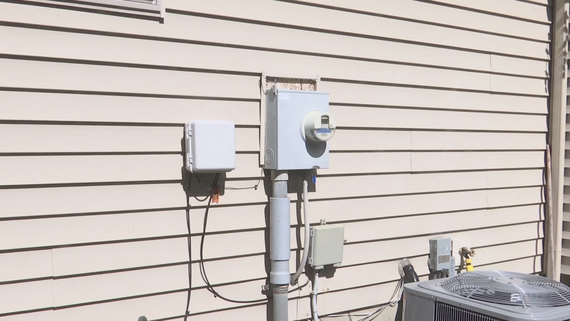 Residents near Hilliard urged to inspect electric meters after fire ...