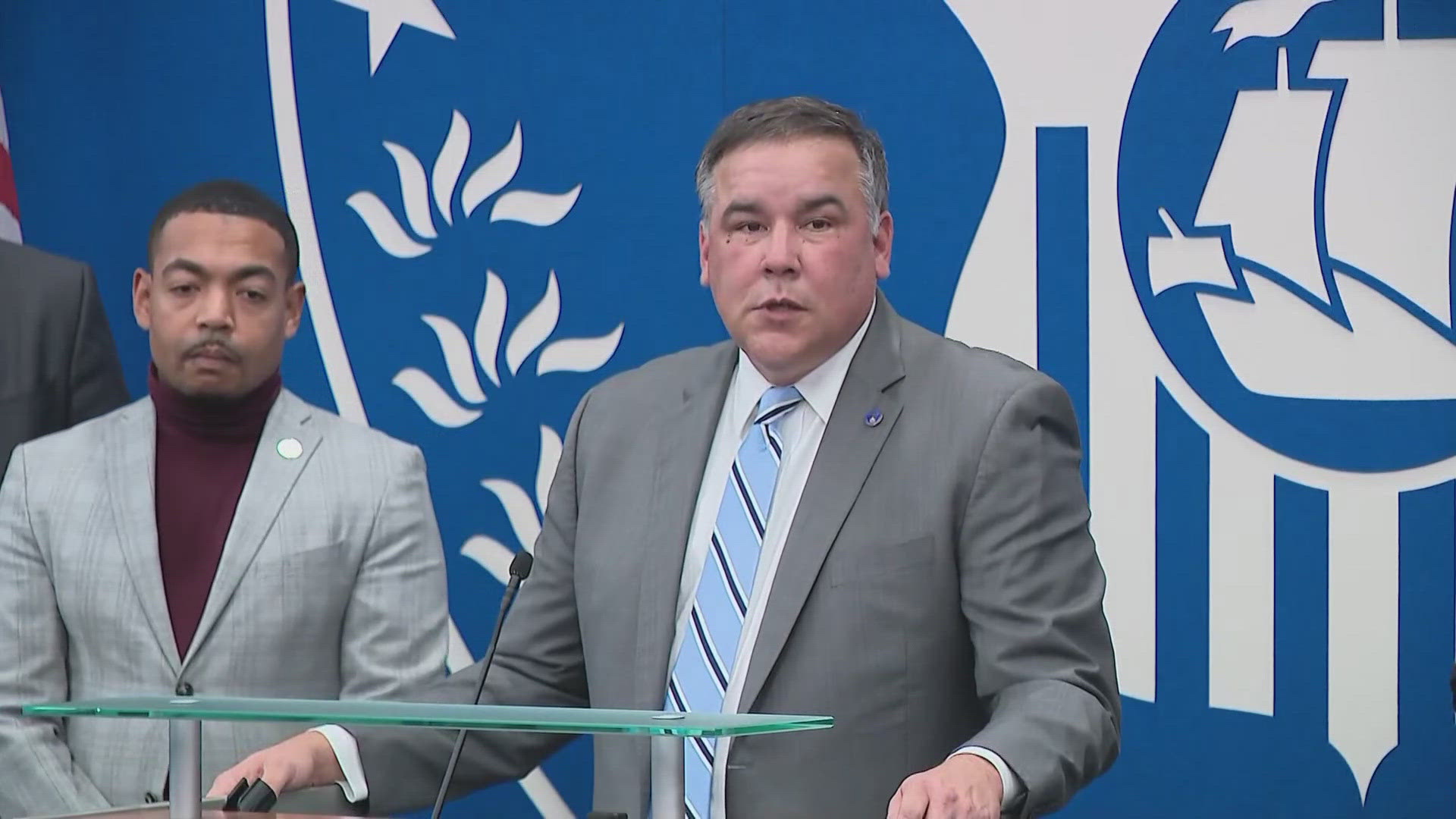 Mayor, police chief address reported ICE operations in Columbus | 10tv.com