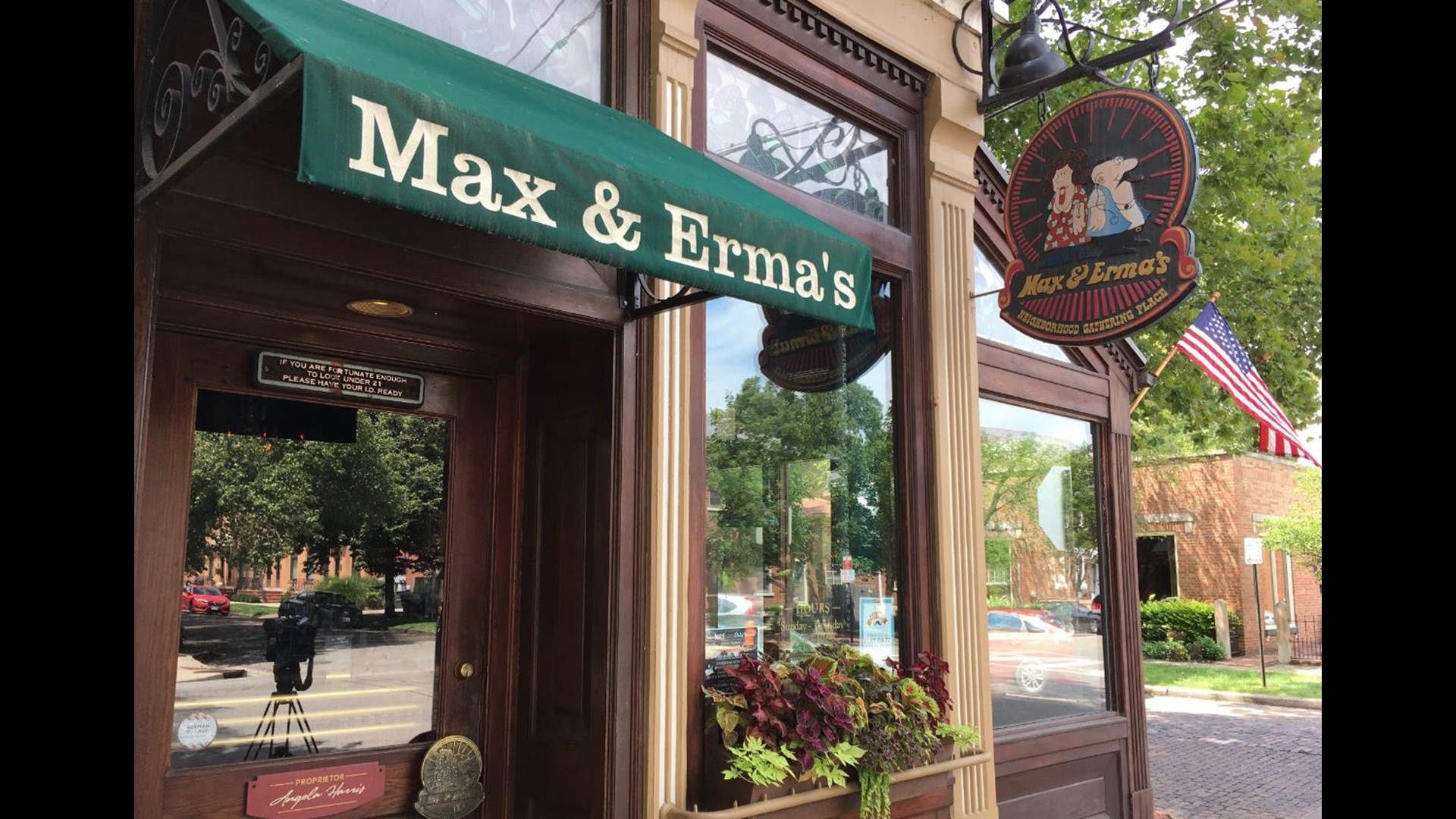 Max & Erma’s original location in German Village closes its doors ...