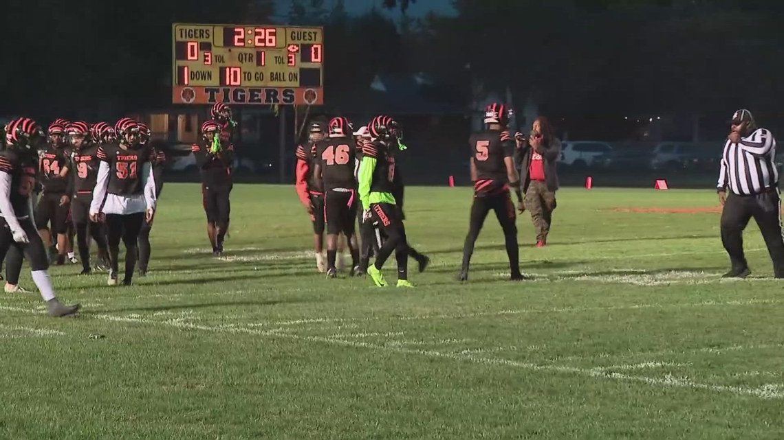 Ohio State Marching Band halftime show: Ohio State-Grambling State | 10tv.com