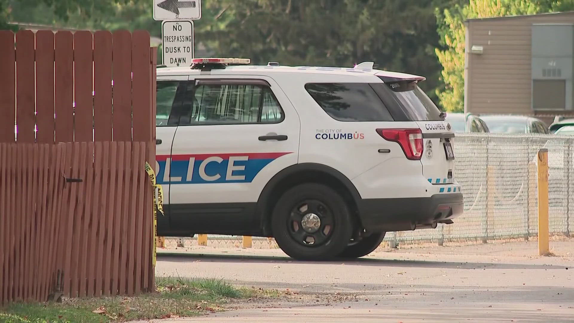 Lockdown lifted at 3 Columbus schools after nearby shooting | 10tv.com