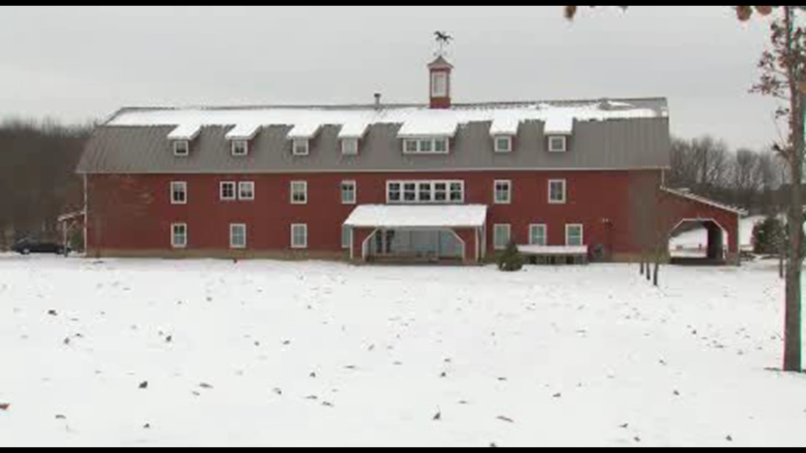 Say Thanks: Children Thank Volunteers At Flying Horse Farm | 10tv.com