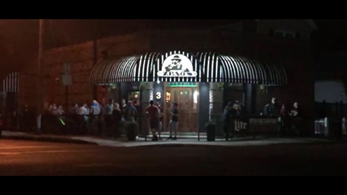 Customers flock to Columbus bar as it reopens | 10tv.com
