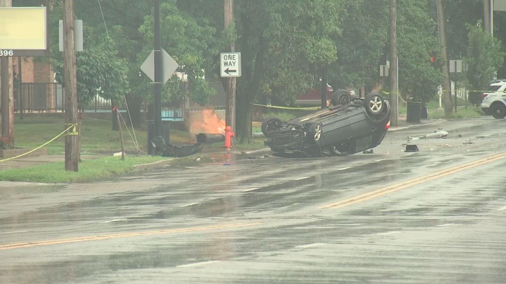 Police: 1 critically injured in south Columbus crash | 10tv.com