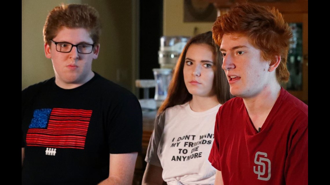 3 siblings bond through March For Our Lives after shooting | 10tv.com