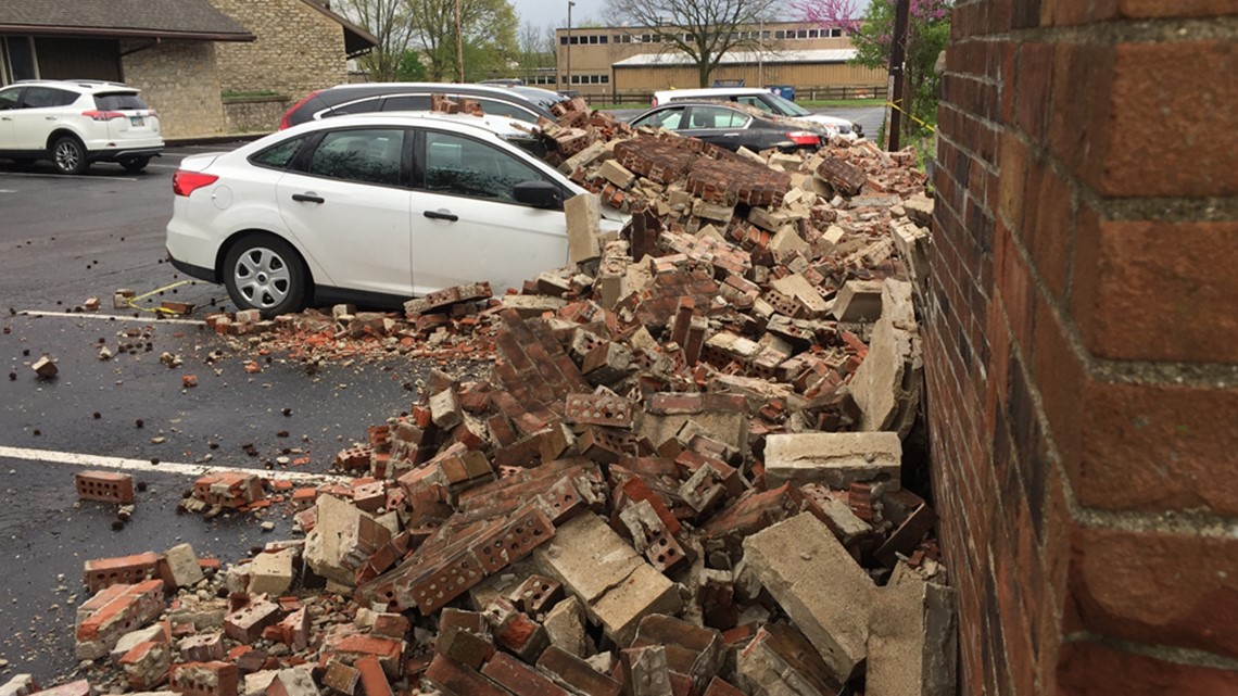 Brick wall collapse crushes 7 cars in north Columbus | 10tv.com