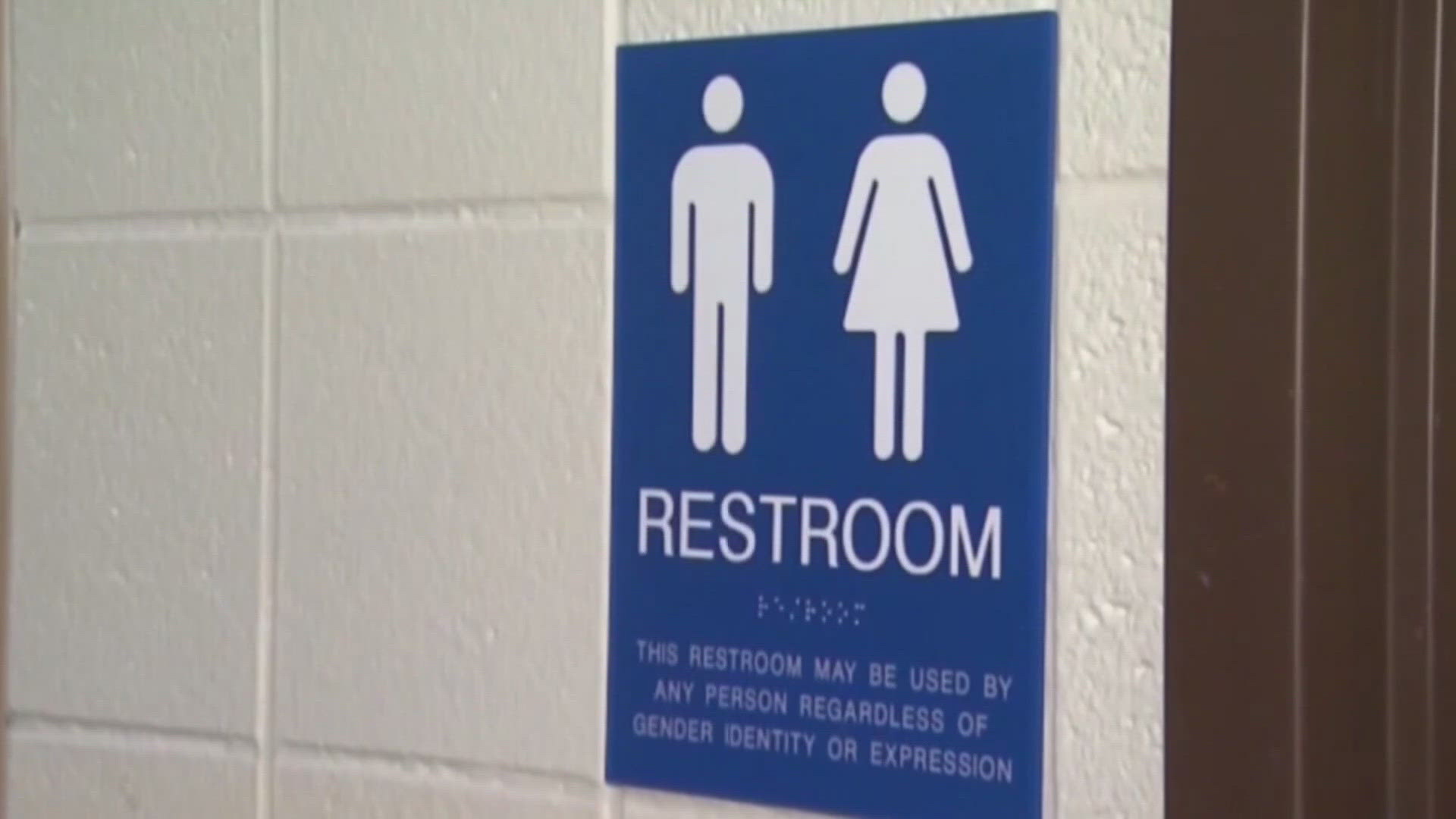 CCS board votes to rescind policy regarding transgender students | 10tv.com