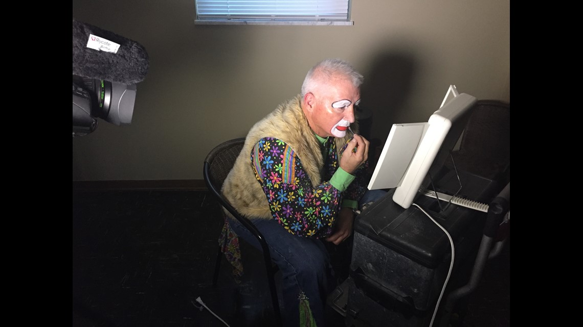 Central Ohio clowns considering changes after reported threats | 10tv.com