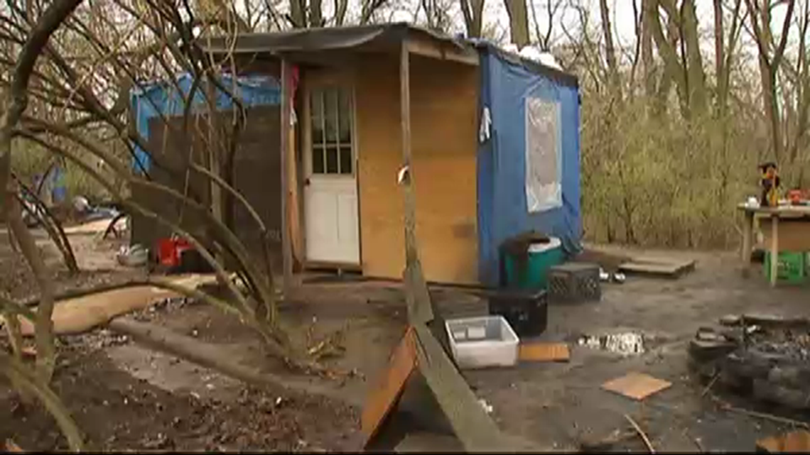 Homeless people forced to clear out of Ohio tent city | 10tv.com