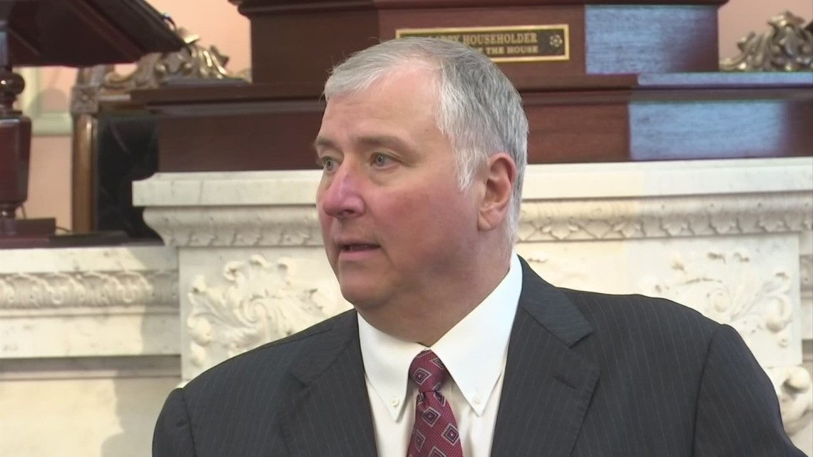 No moves to remove Rep. Householder from his seat | 10tv.com