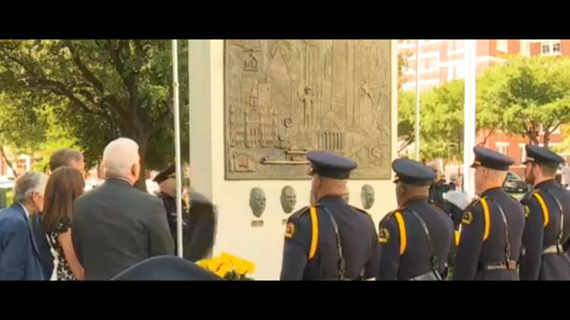 Dallas unveils memorial to police officers killed in 2016 | 10tv.com