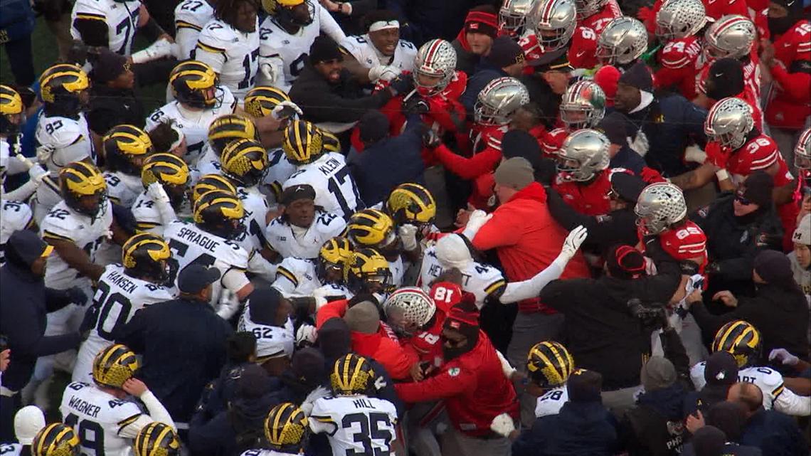 Ohio State Vs Michigan Fight Players Brawl After Michigan Players Try