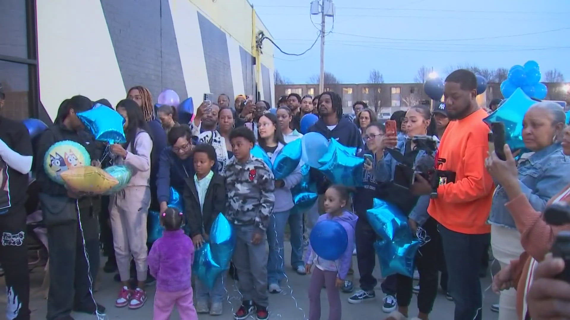 Community honors fallen Columbus airman Tyler Simmons | 10tv.com