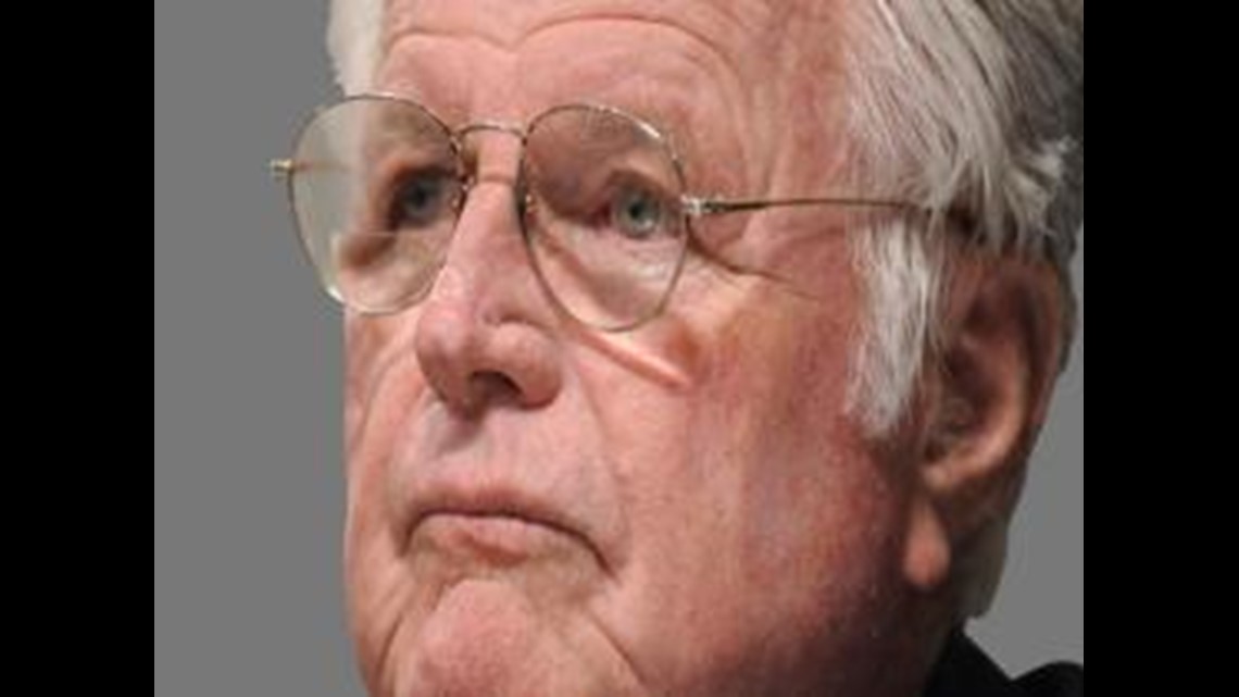 Sen. Ted Kennedy Dies At 77 | 10tv.com