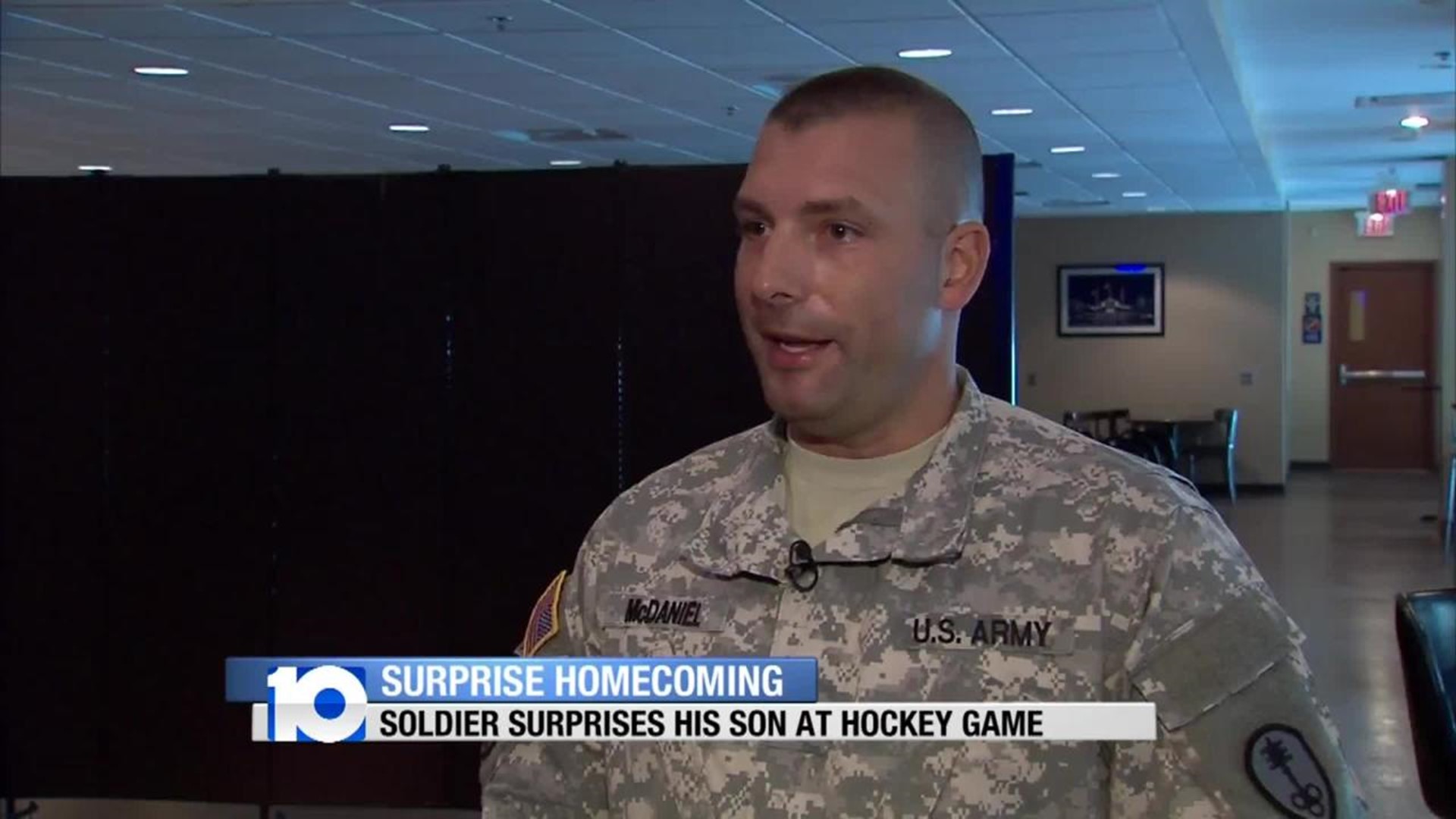 Soldier Surprises Son At Blue Jackets Game | 10tv.com