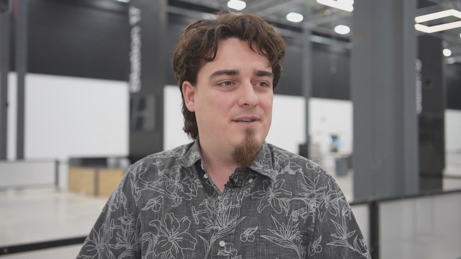 Anduril Industries founder says company is building AI weapons ...
