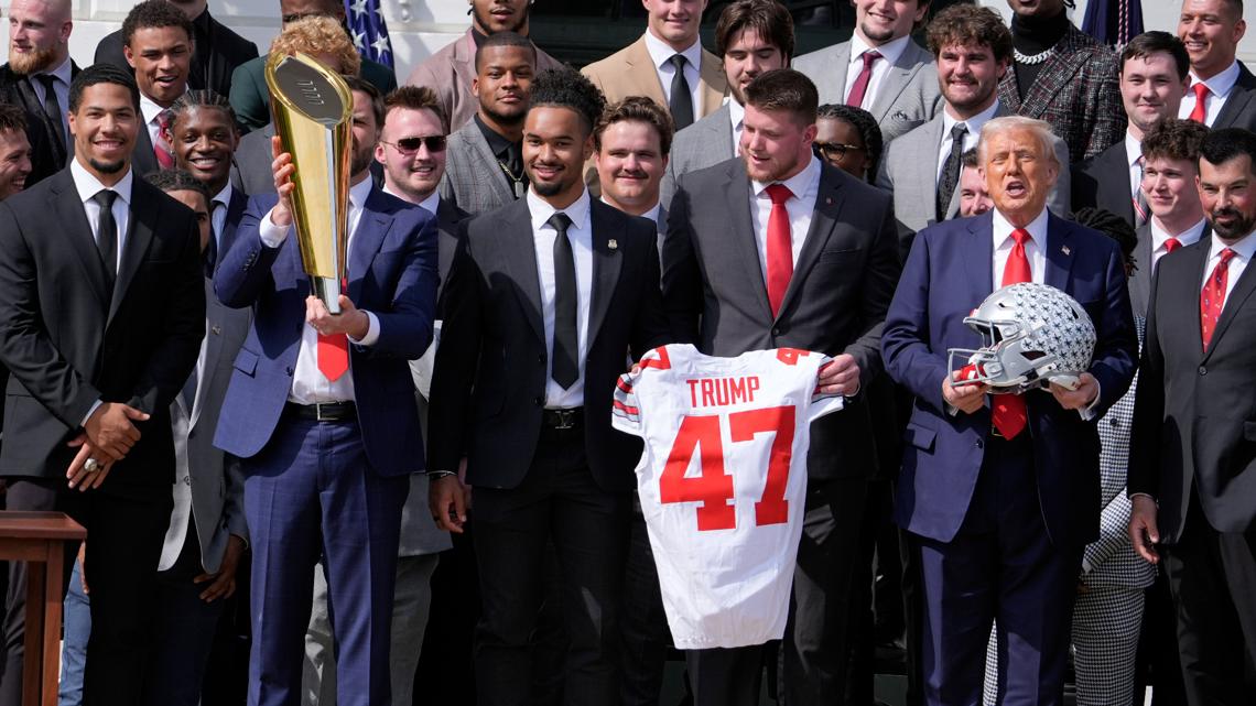 JD Vance almost drops Ohio State national championship trophy | 10tv.com