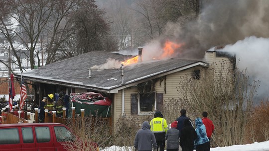 Child killed, mother injured in Muskingum County house fire | 10tv.com