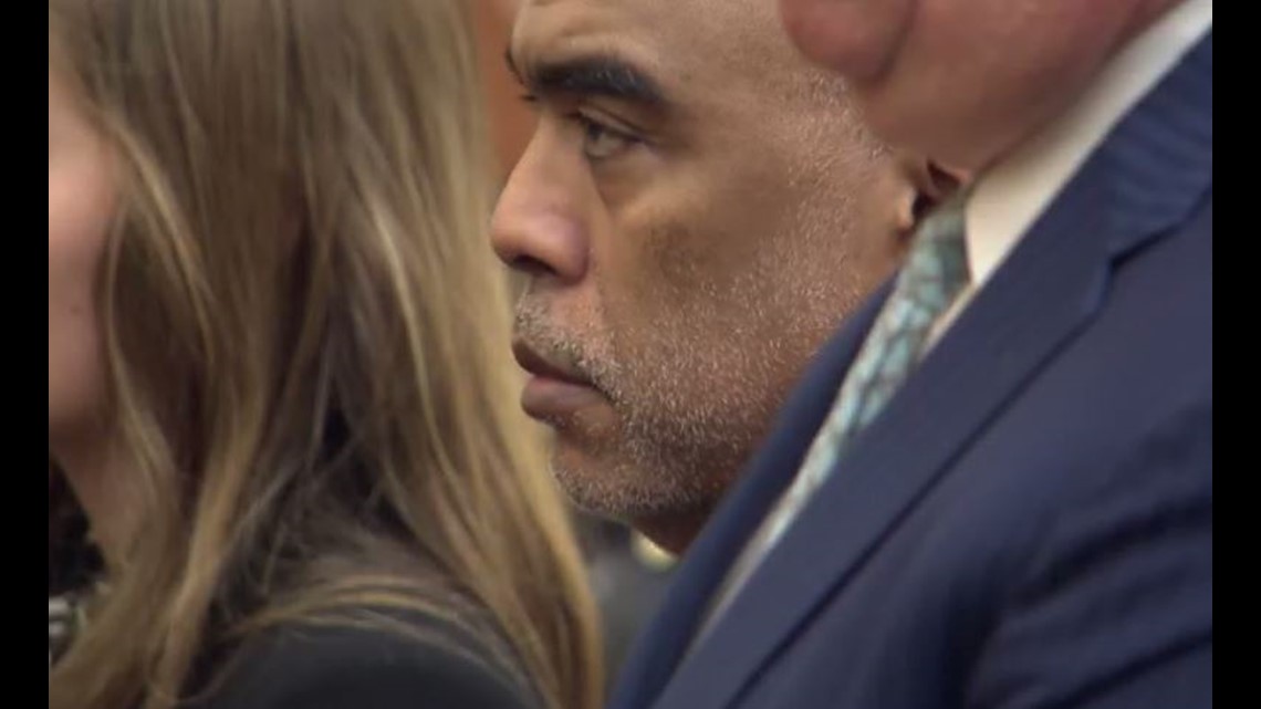 Former vice officer Andrew Mitchell pleads not guilty to murder ...