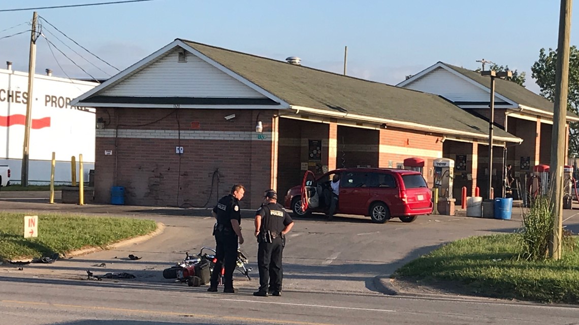 1 injured in motorcycle, car hit-skip in north Columbus | 10tv.com