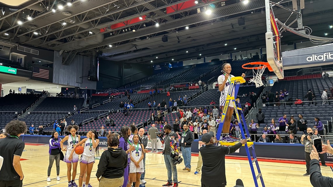 Africentric wins DIII Girls Basketball State Championship | 10tv.com