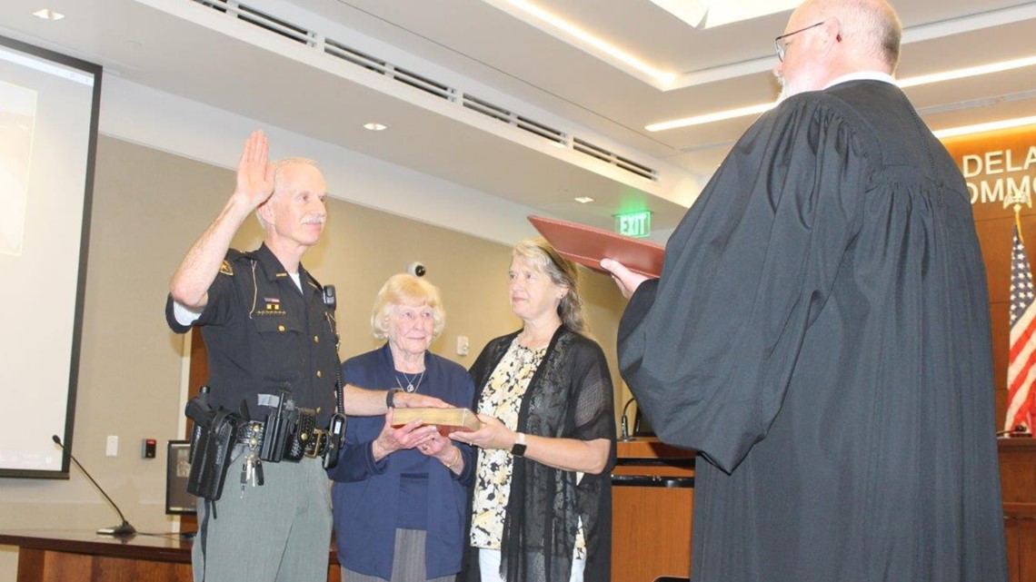 Jeffrey Balzer sworn in as new Delaware County sheriff | 10tv.com