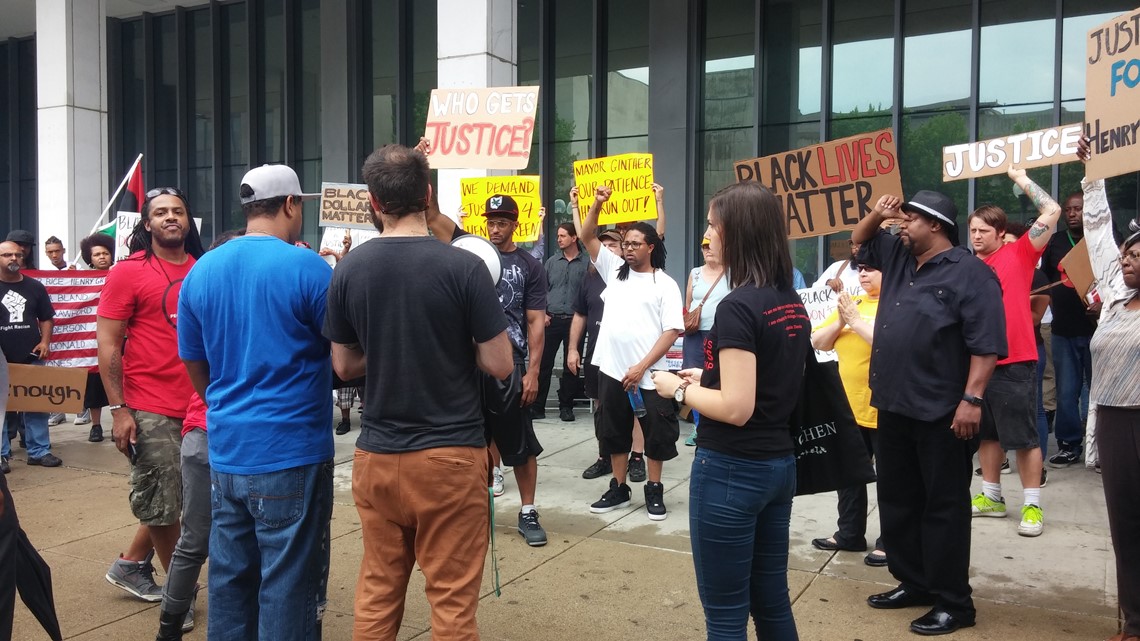 Columbus community groups protest police shooting death of Henry Green ...