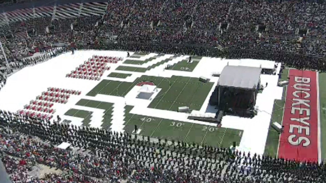 2 Ohio State students who died remembered at commencement | 10tv.com