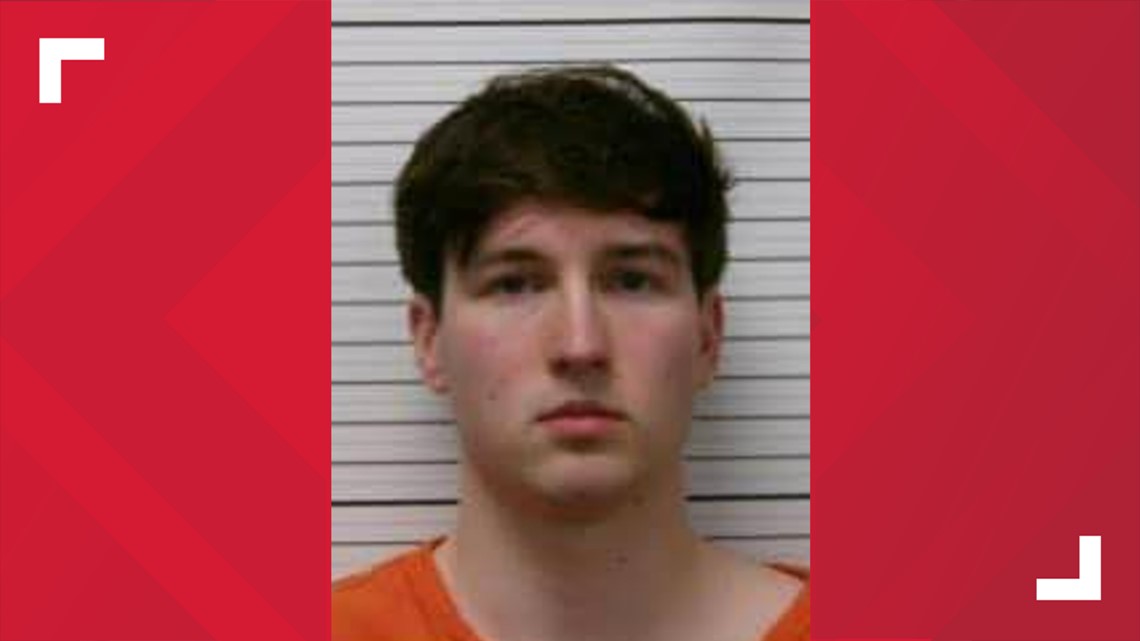 Ben Dunham pleads guilty to putting cameras in YMCA bathroom | 10tv.com