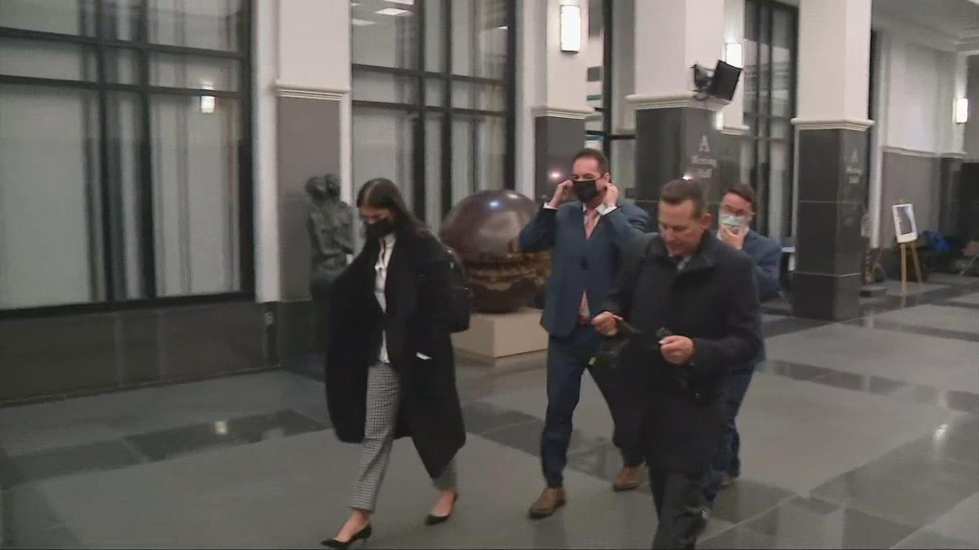 Jury selected in murder trial of Dr. William Husel | 10tv.com