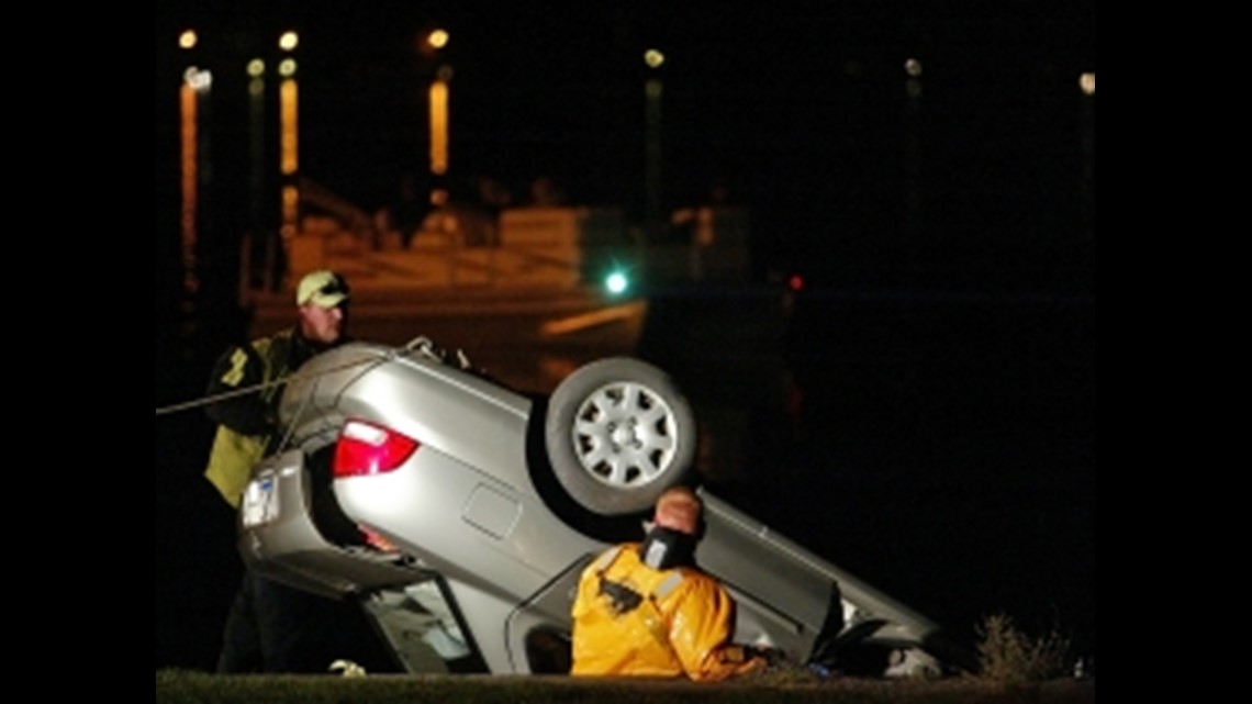 Driver Rescued From Car That Plunged Into Lake | 10tv.com