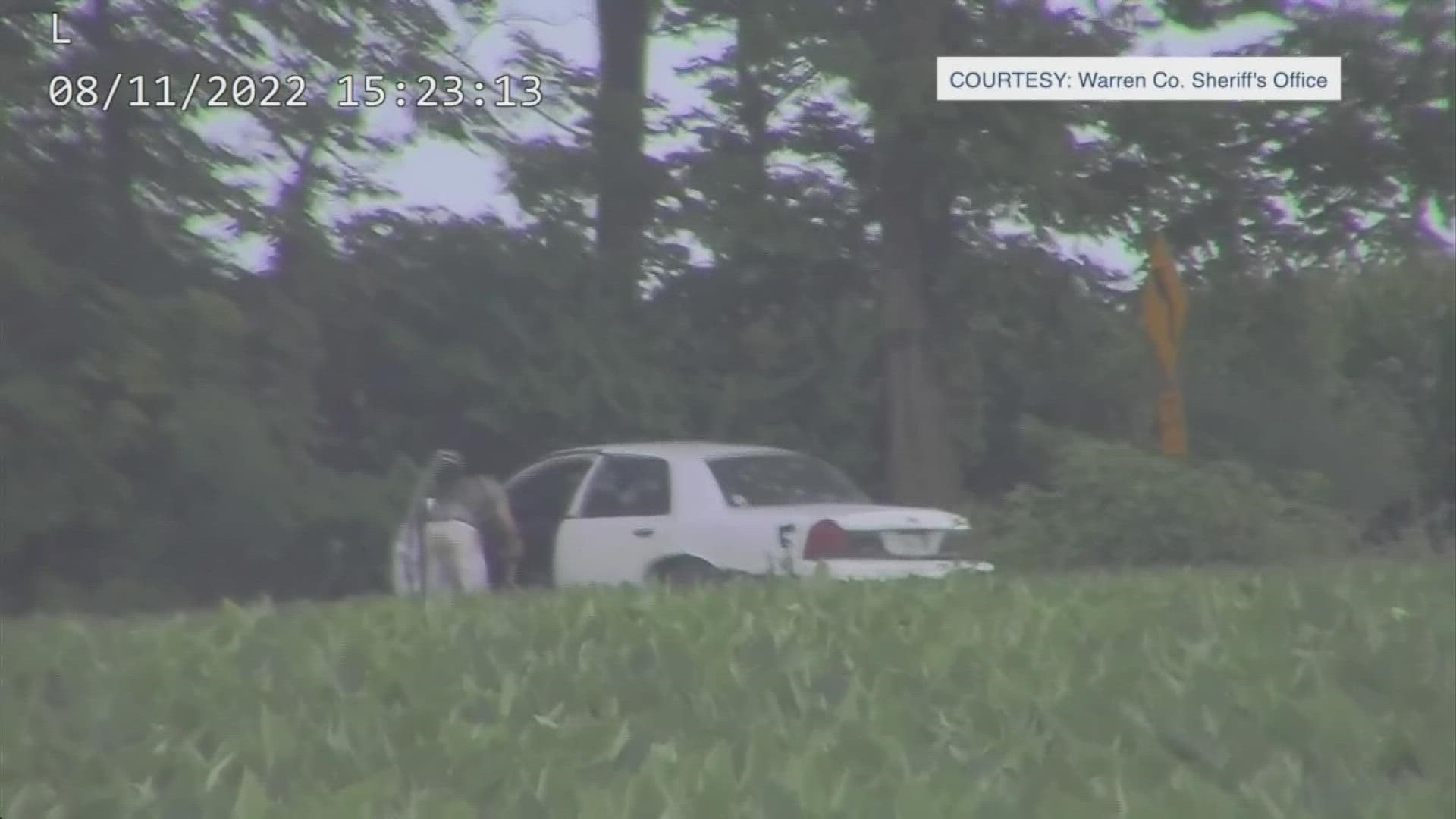 Video shows moments before man who tried to break into Cincinnati FBI ...