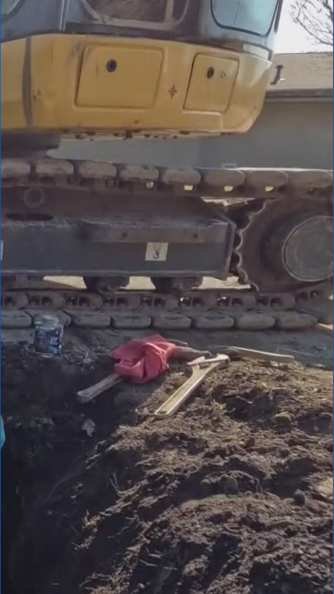 Columbus files lawsuit tied to massive lead pipe replacement project ...