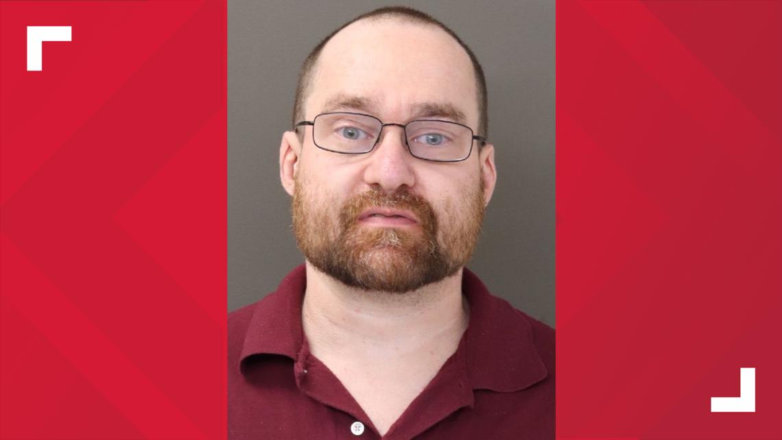 Ohio school custodian arrested for pandering sexual material involving ...