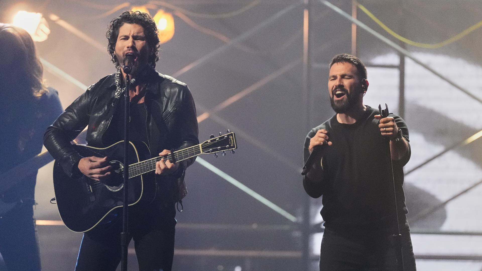 Dan + Shay to perform at Schottenstein Center in October | 10tv.com