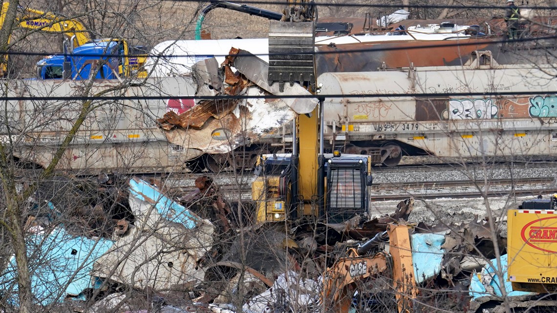 EPA opens office near site of Ohio toxic train wreck | 10tv.com
