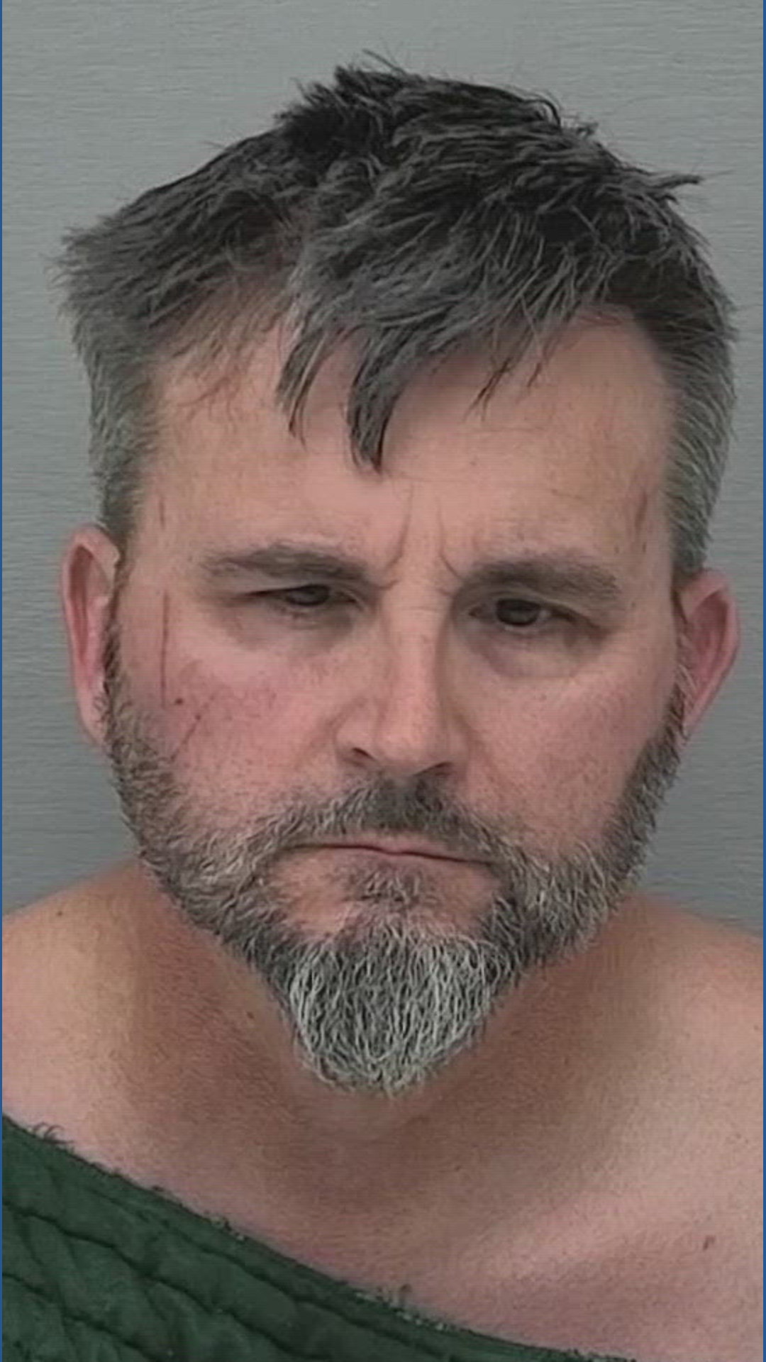 Columbus police officer jailed after arrest; personnel file shows ...