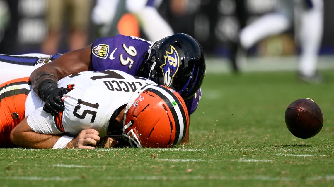 Ravens close strong in a 41-17 victory over the Browns | 10tv.com