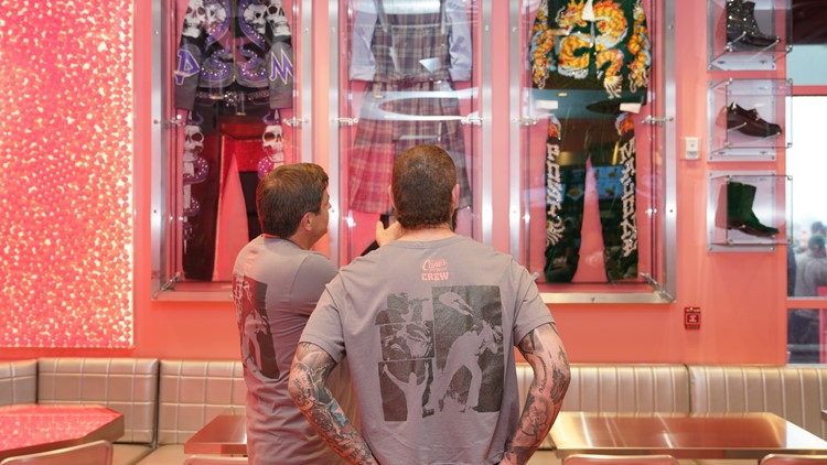 Raising Cane’s in Utah gets makeover by Post Malone | 10tv.com