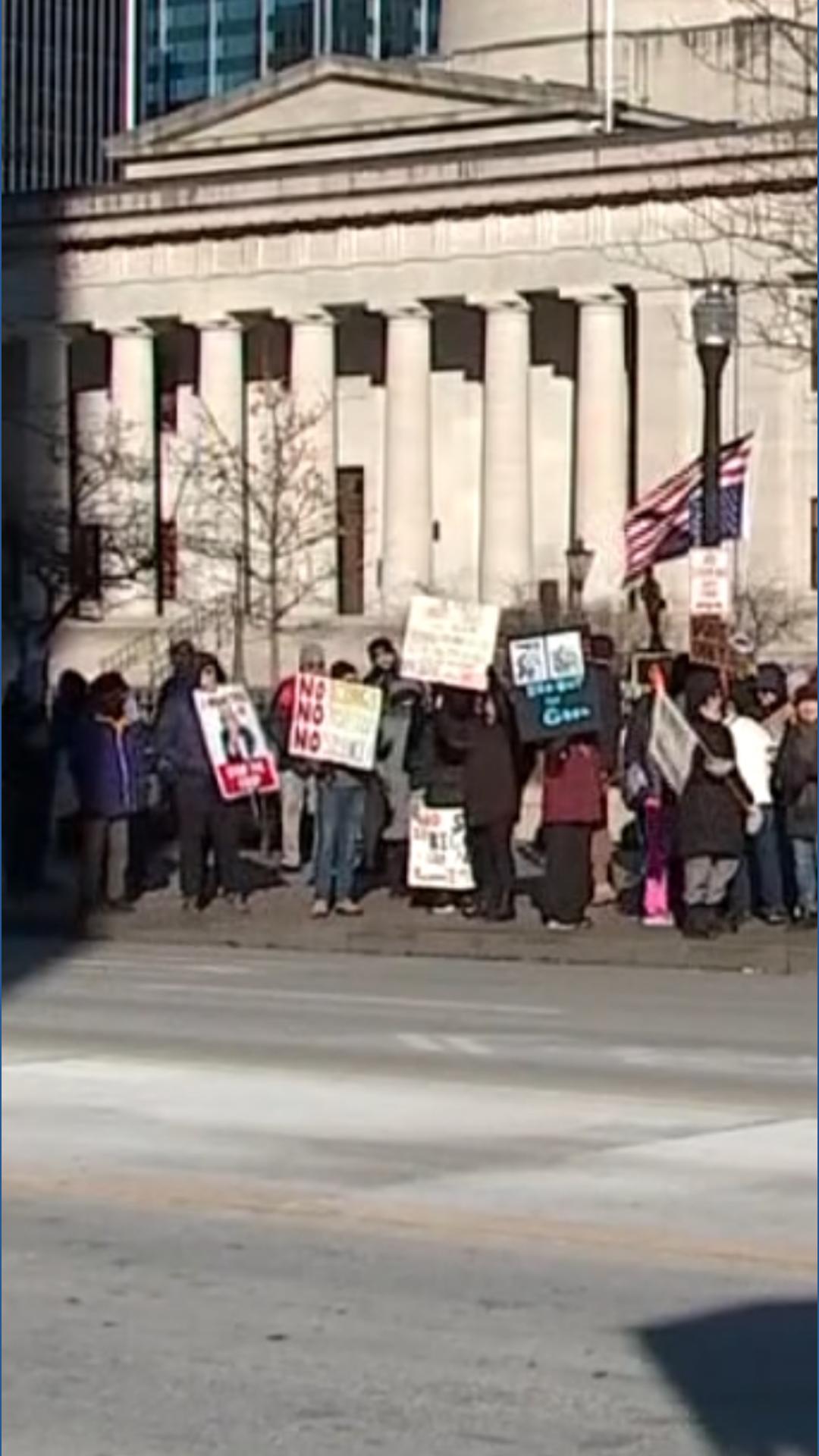 Protesters rally outside Ohio Statehouse against Trump policies on ...