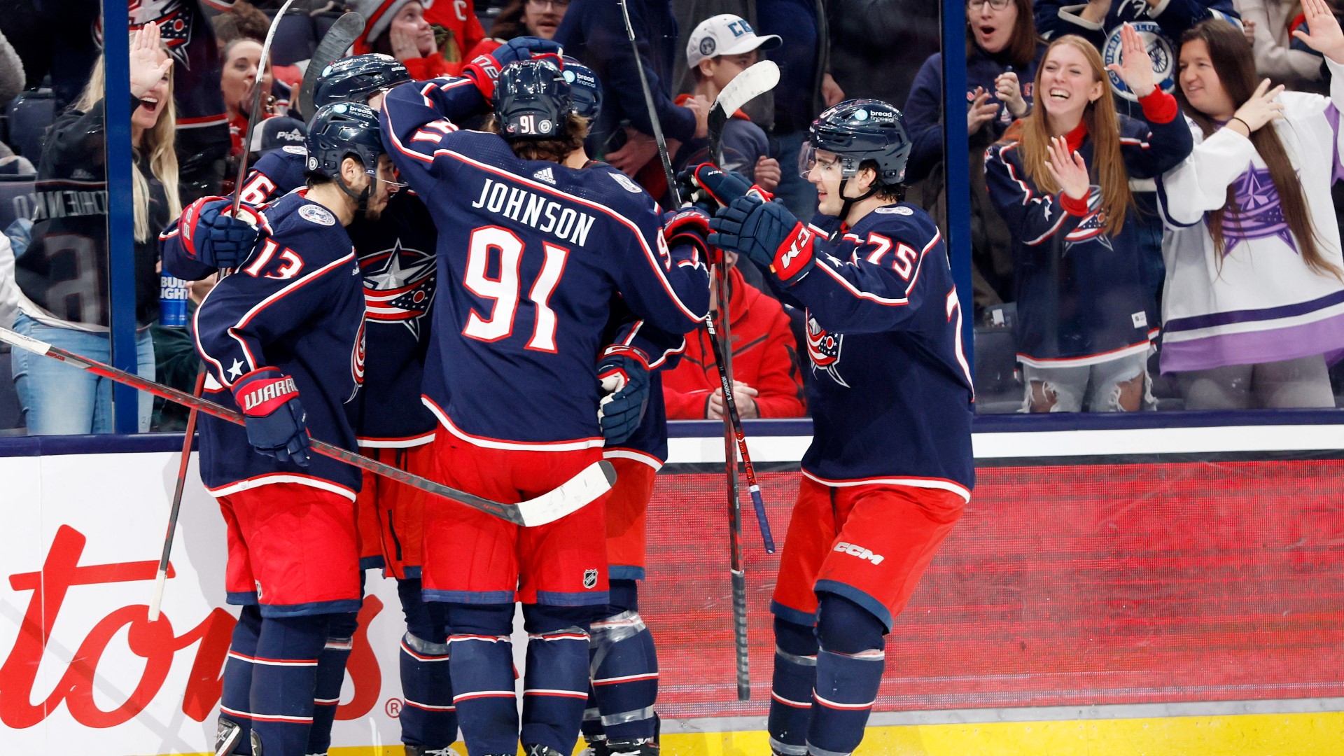 Columbus Blue Jackets end losing streak with win over Blackhawks | 10tv.com